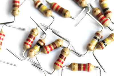 Lektion 4 – Unser erster eigener Stromkreis – Arduino Tutorial